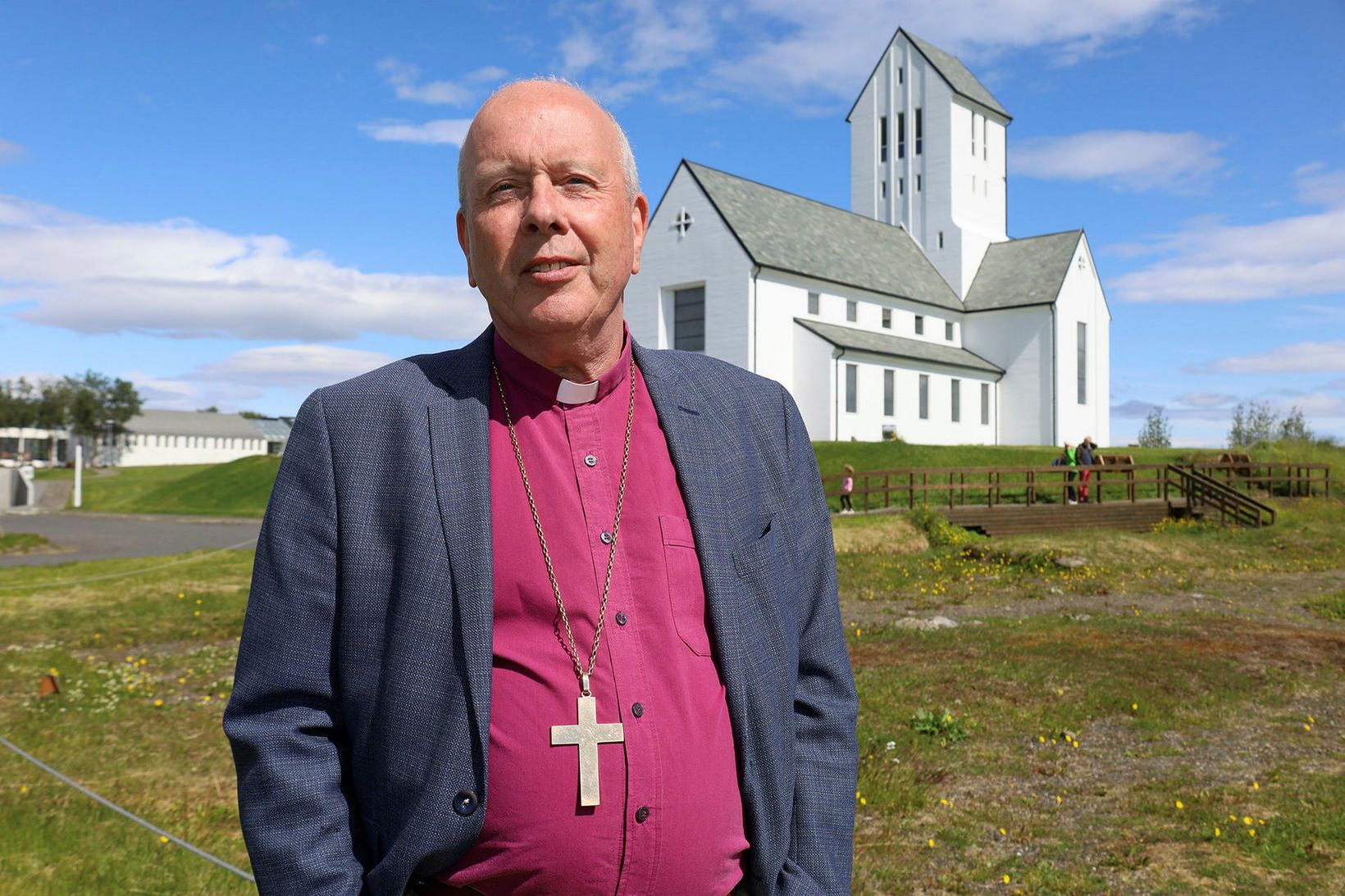 Kristján möchte zum Bischof gewählt werden - SaltyLava | Island.News ...